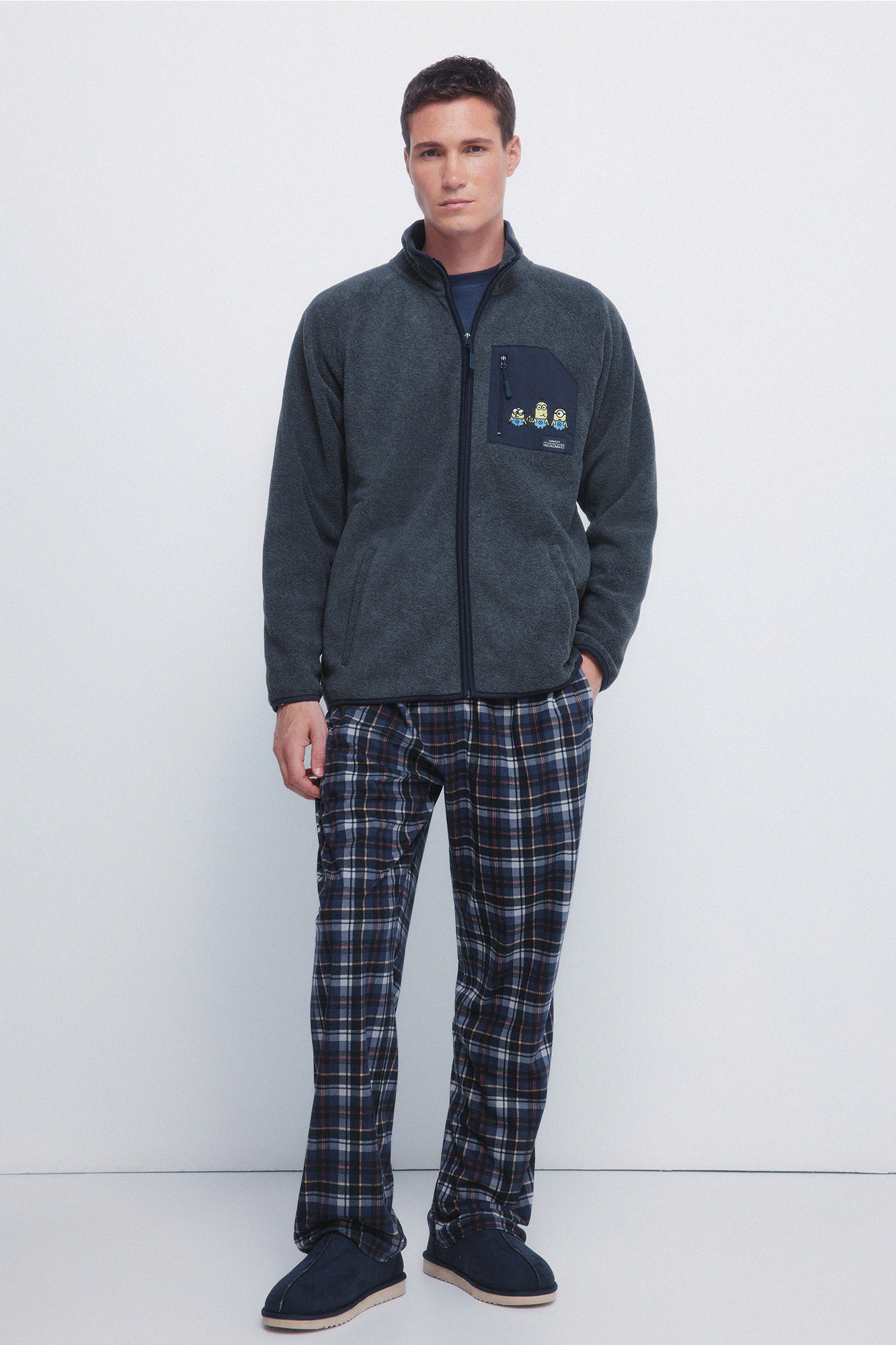 Bata casa Minions | Batas de Hombre | SPF