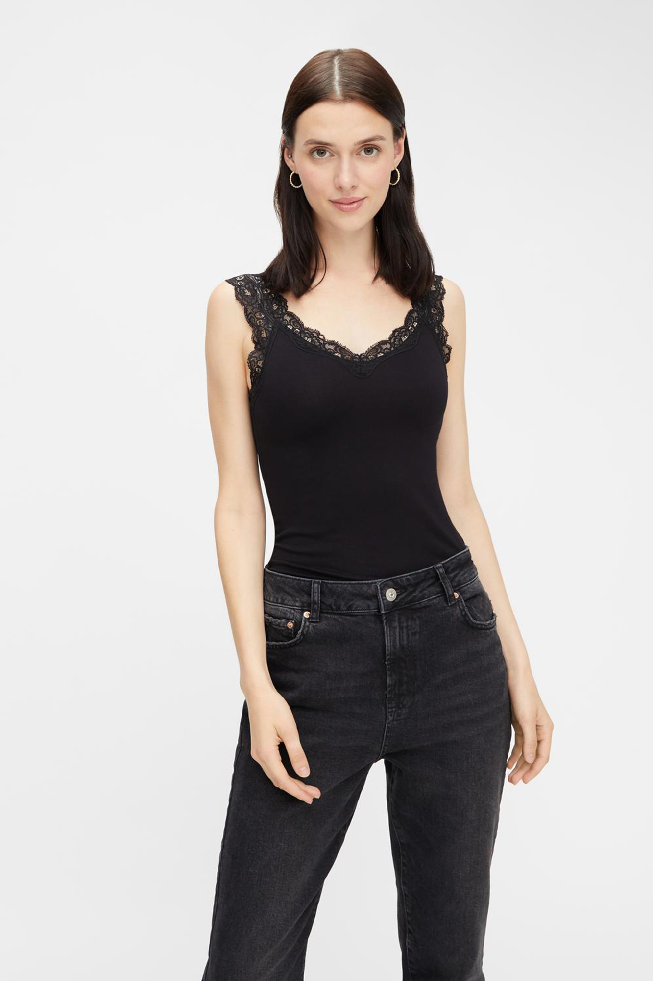 Top con detalle de encaje | Camisetas de Mujer | SPF